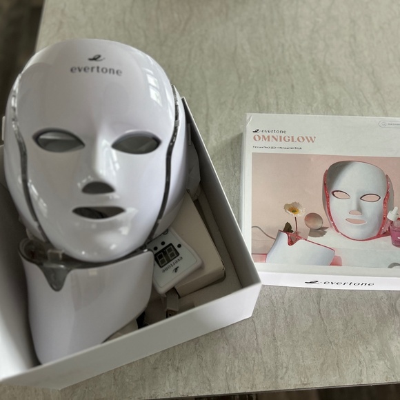 Evertone LED face mask | Skincare | Led Face Neck Mask | Poshmark